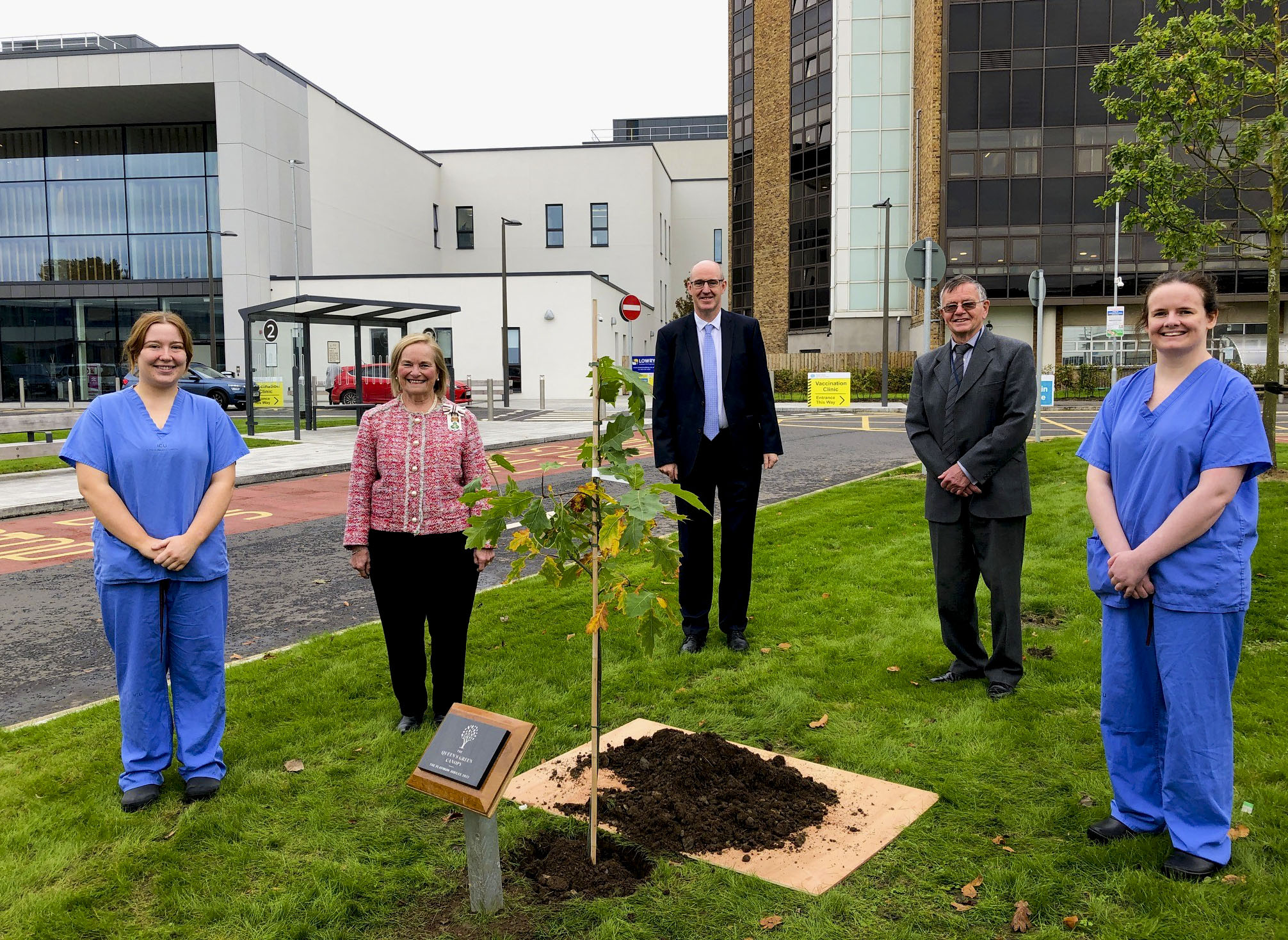 Plant a Tree for the Jubilee | Western Health & Social Care Trust
