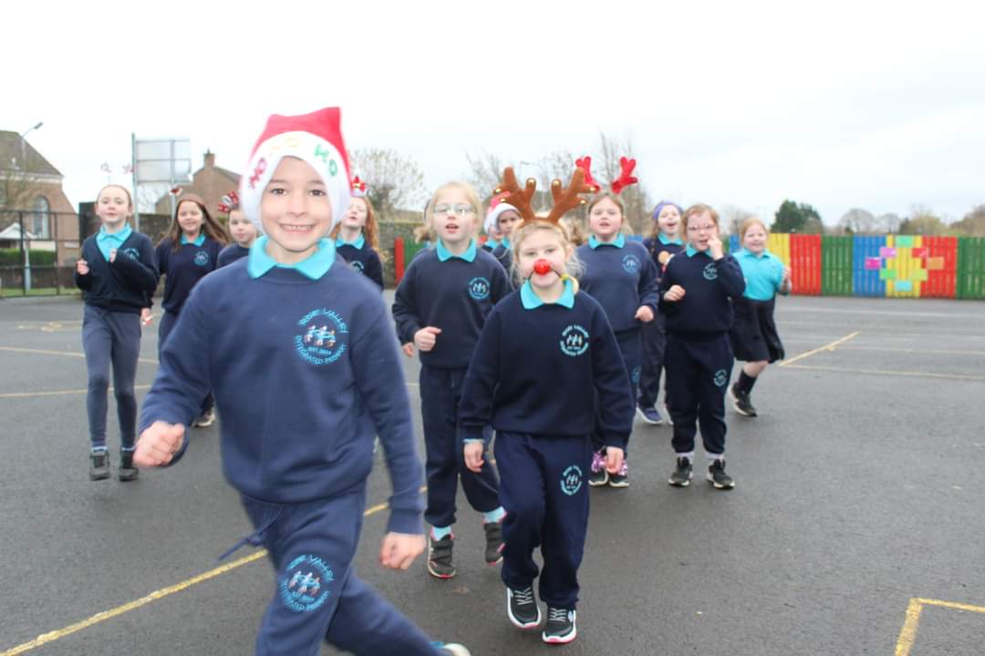 Western Trust support ‘The Daily Mile Santa Run’! | Western Health ...