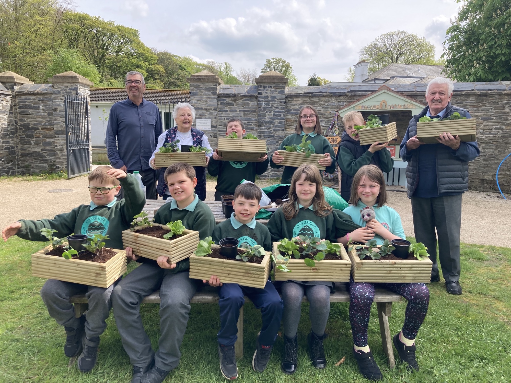 Intergenerational practice key to tackling ageism and social exclusion ...